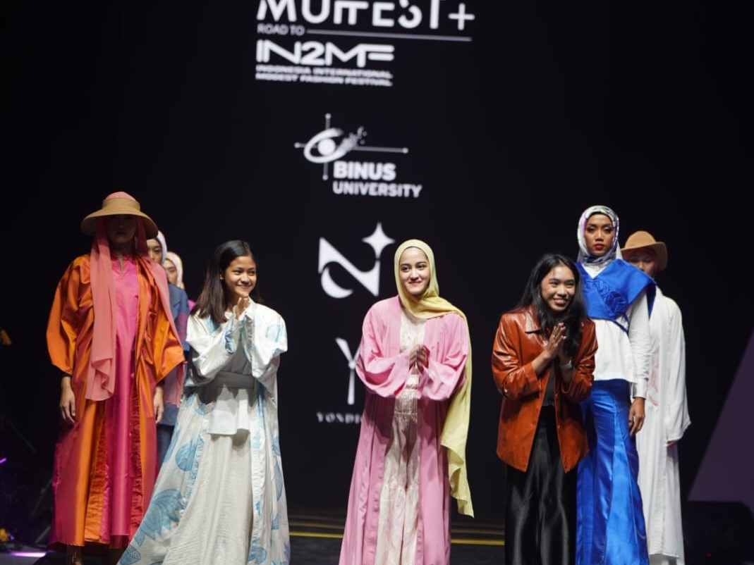 Kreativitas Mahasiswa Fashion Design BINUS University di Ajang MUFFEST+ ...