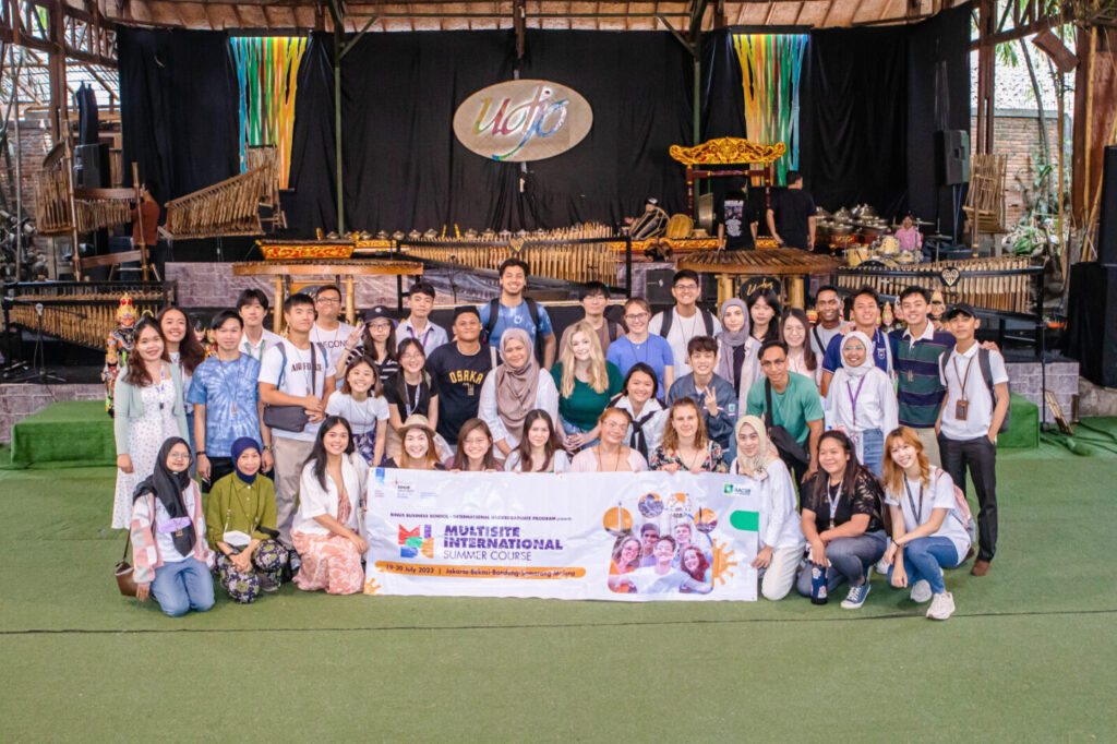 Tan Wye Yan, National University of Singapore, Singapore – BINUS ...