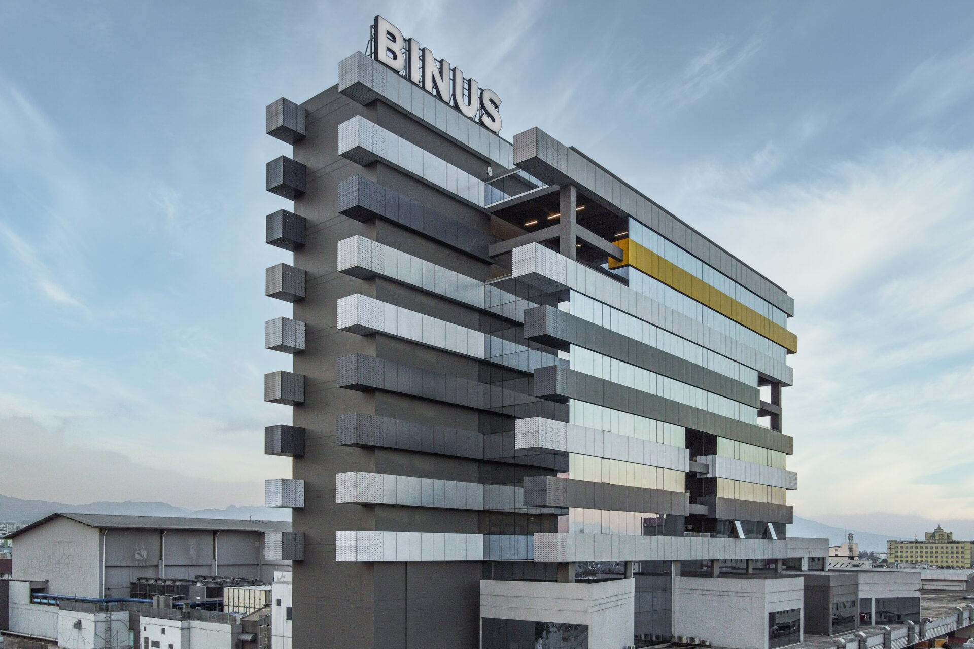 BINUS @Bandung | BINUS UNIVERSITY BANDUNG - Kampus Teknologi Kreatif