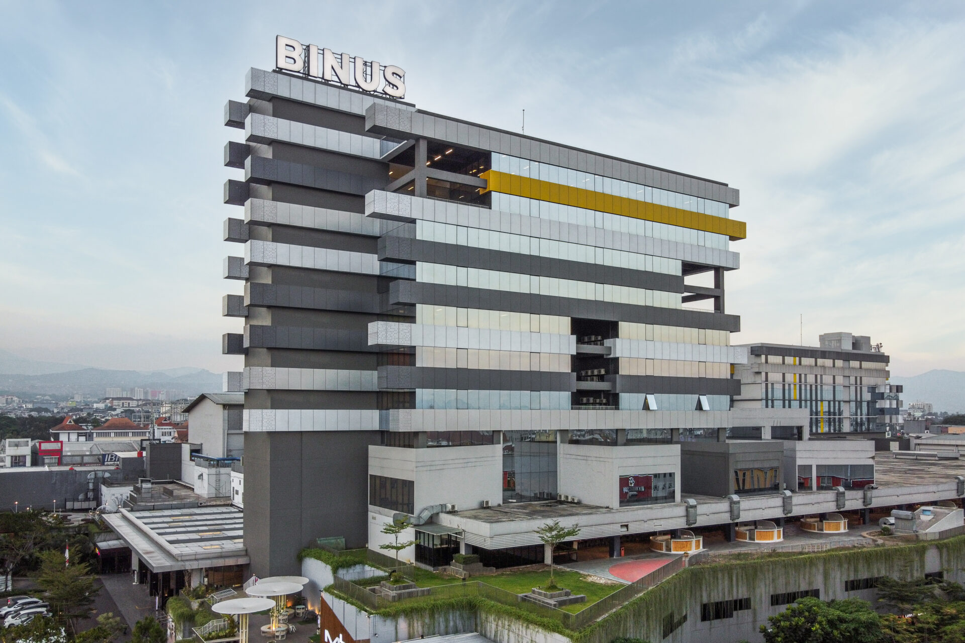 BINUS @Bandung | BINUS UNIVERSITY BANDUNG - Kampus Teknologi Kreatif