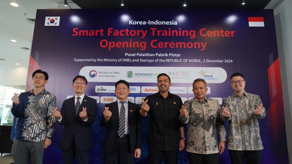 BINUS @Bekasi Resmikan Smart Factory Training Center, Mendorong Transformasi Digital dan ...