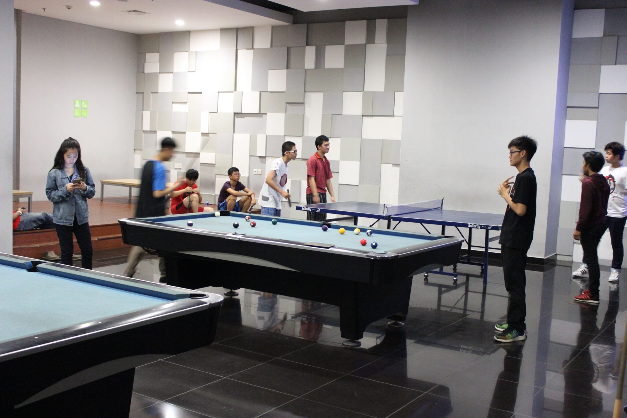 GAMES ROOM – Binus Square