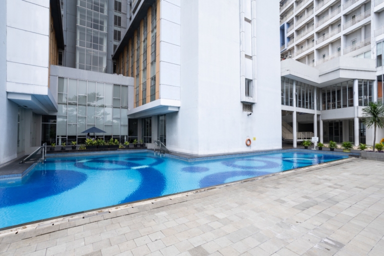 Swimming Pool – Binus Square