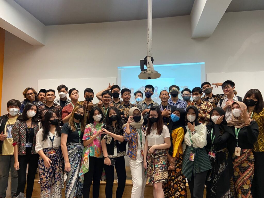 14.000 Mahasiswa Binus Kenakan Atribut Budaya Nusantara – Character ...