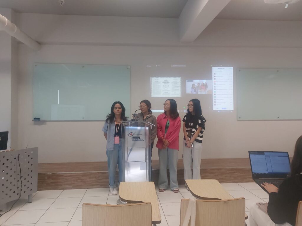 10 Ribu Mahasiswa Kelas Character Building Binus University Membuat ...