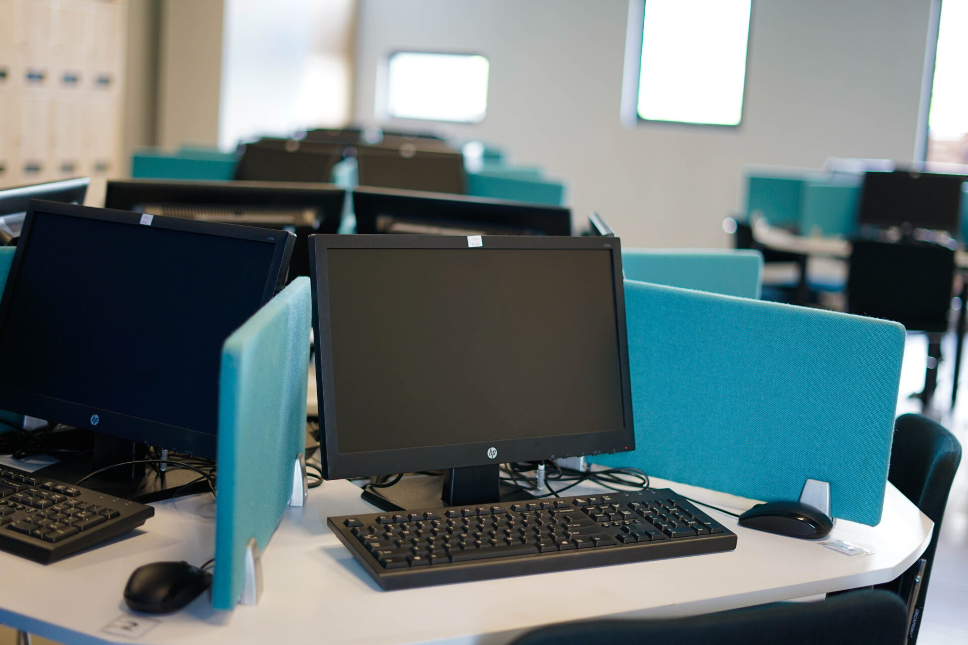 Lab Komputer – BINUS Communication