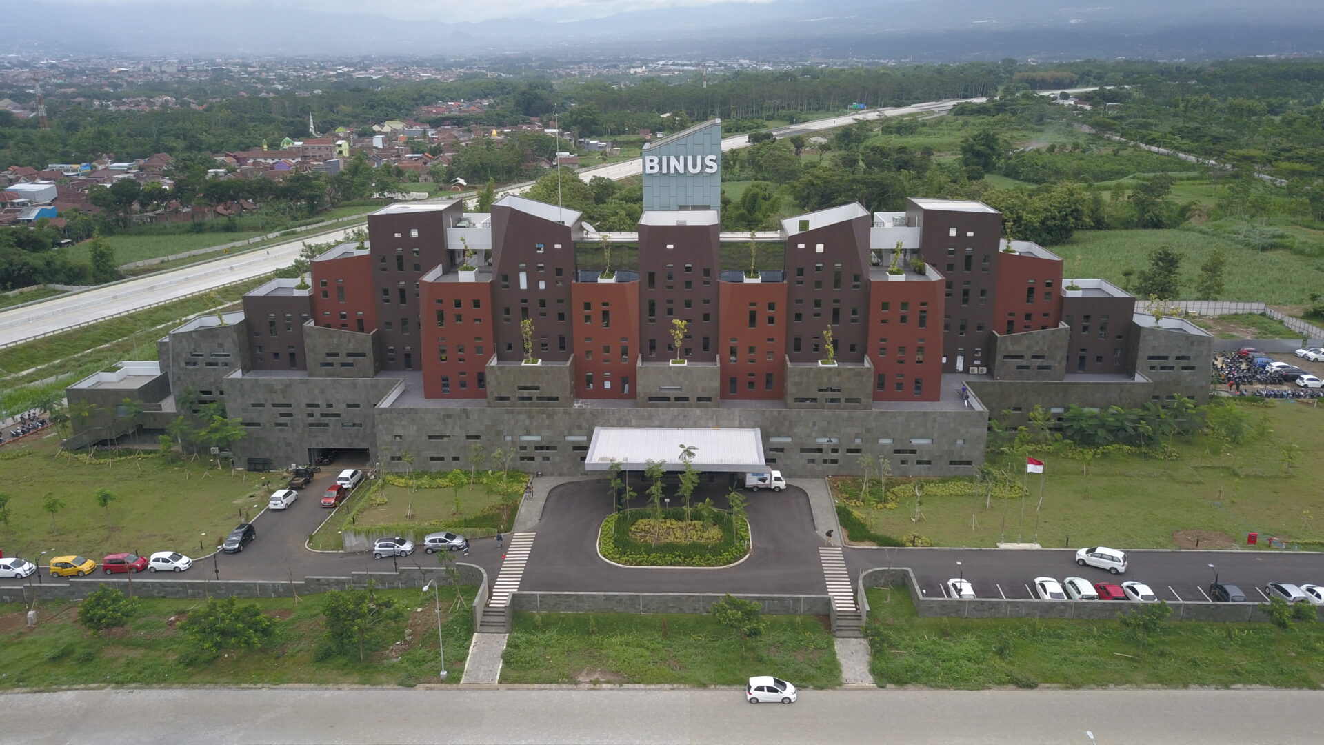 Kampus BINUS @Malang – BINUS Communication