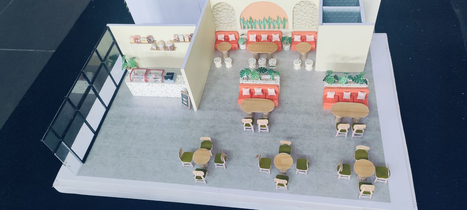 Maket Interior Desain 2 Retail – Interior Design