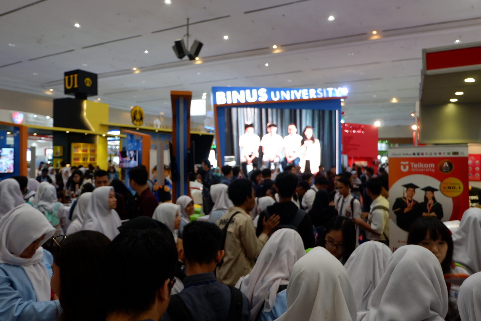 Mendukung Passion Mahasiswa, BINUS Hadirkan Berbagai Macam Program ...