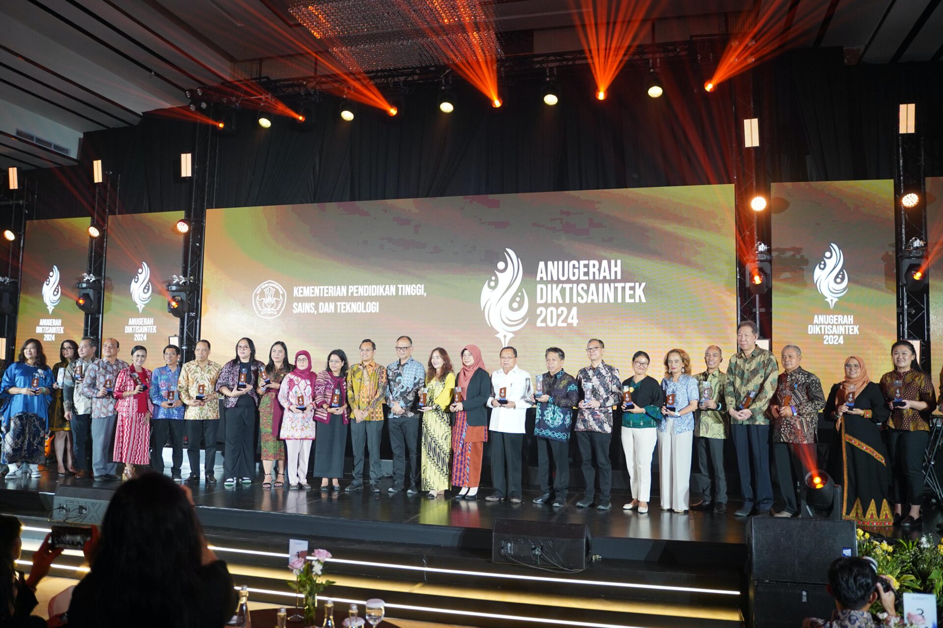 BINUS UNIVERSITY Sabet 5 Penghargaan Bergengsi